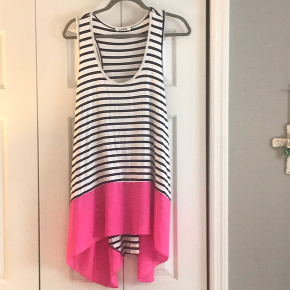 Tops | Super Cute Racer Back Tank | Poshmark